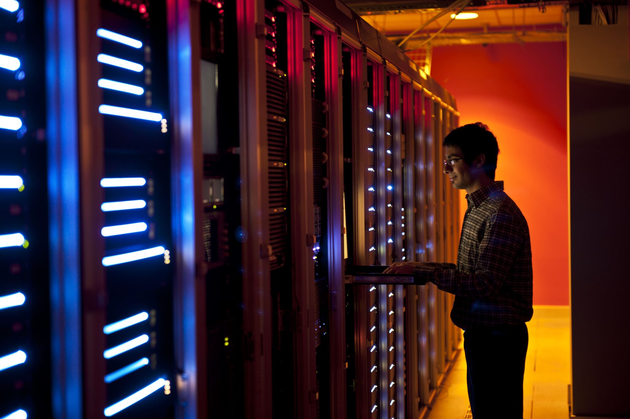 Revolutionizing Data Center Infrastructure Management with AgenticAI - GlobalLogic